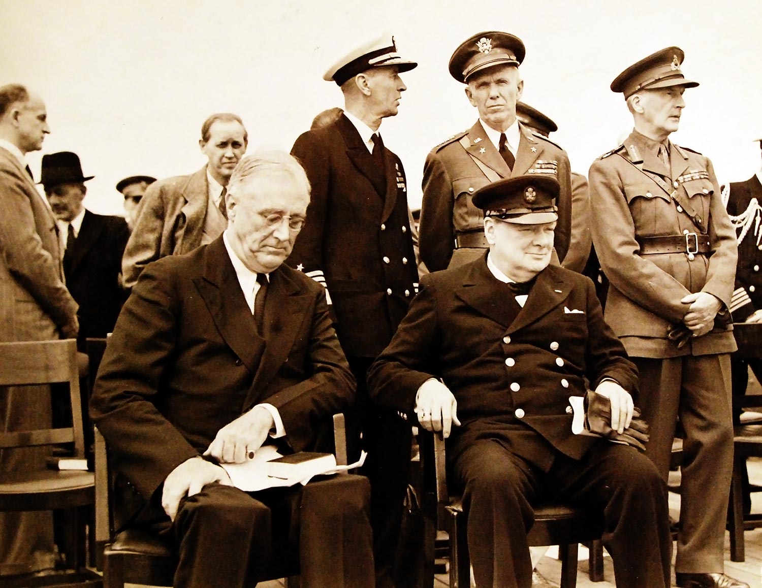 Churchill weds Roosevelt, 1941 | Farbound.Net