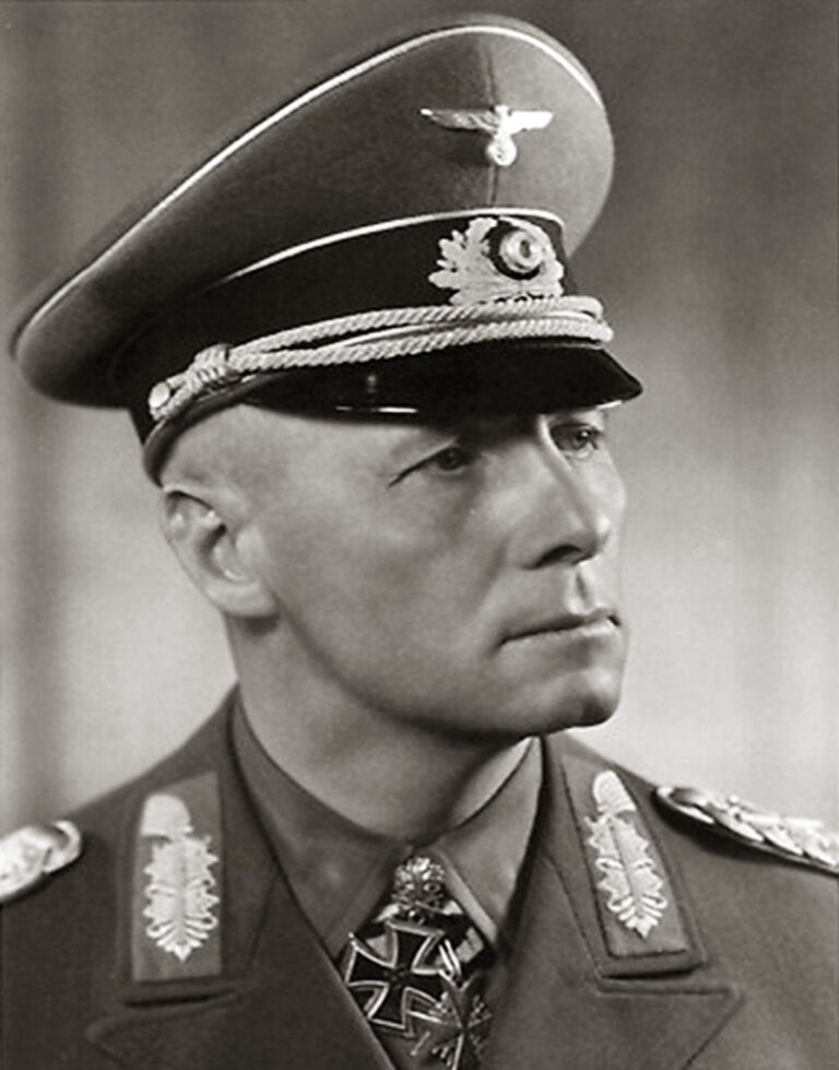 Vintage photo of Erwin Rommel in Libya | Farbound.Net